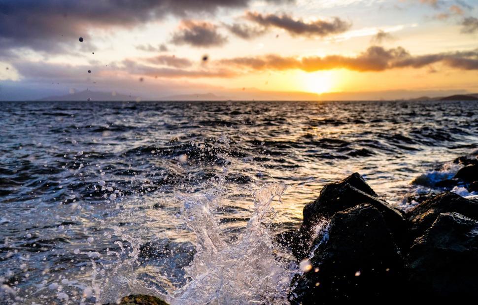 Free Stock Photo of Sun Setting Over Water | Download Free Images and ...