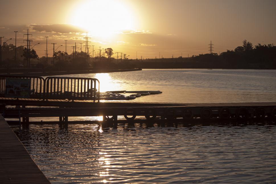 Free Stock Photo of Sun Setting Over Water | Download Free Images and ...
