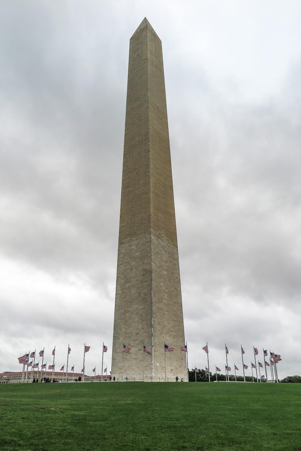 Free Stock Photo of Washington Monument wirh circle of US Flags ...
