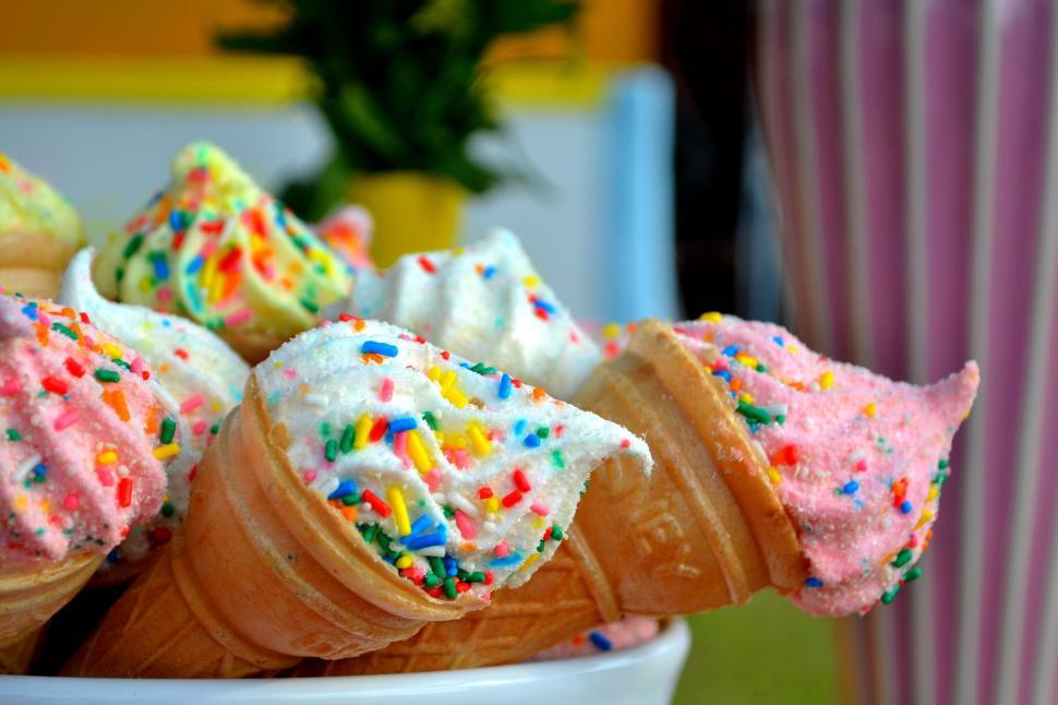 Free Stock Photo of Cones with Sprinkles | Download Free Images and ...