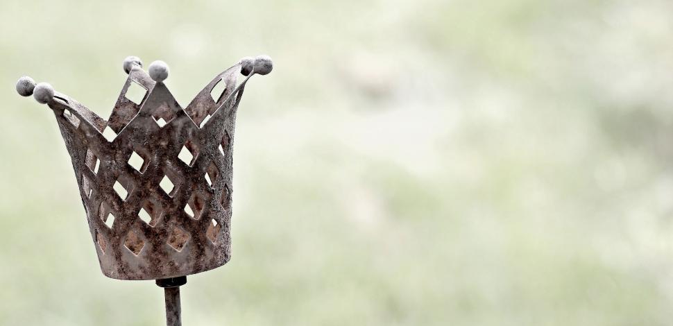 Free Stock Photo of Rusty crown - Copy Space | Download Free Images and ...