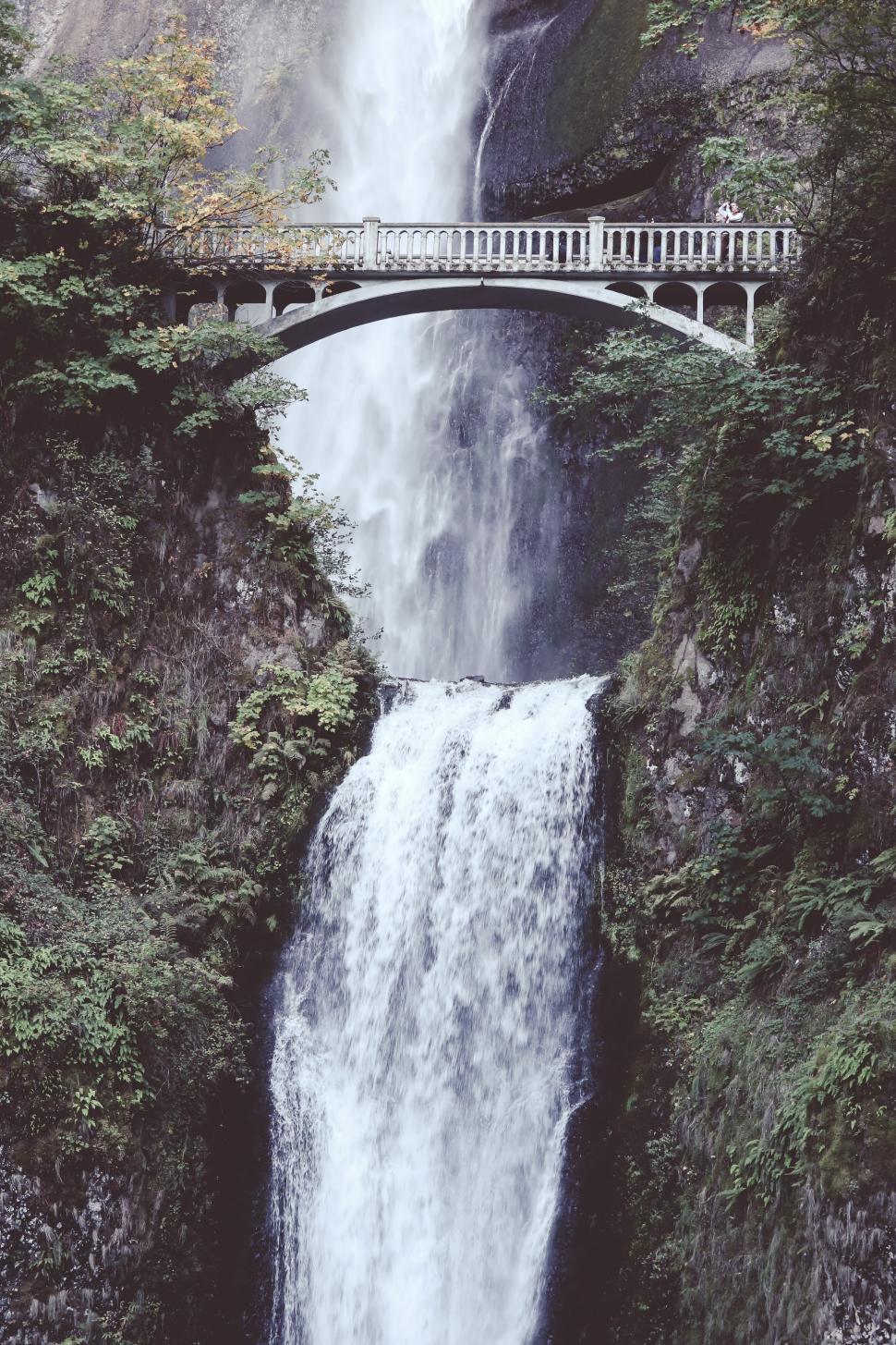 Free Stock Photo of Bridge over Multnomah Falls, Oregon, USA | Download ...