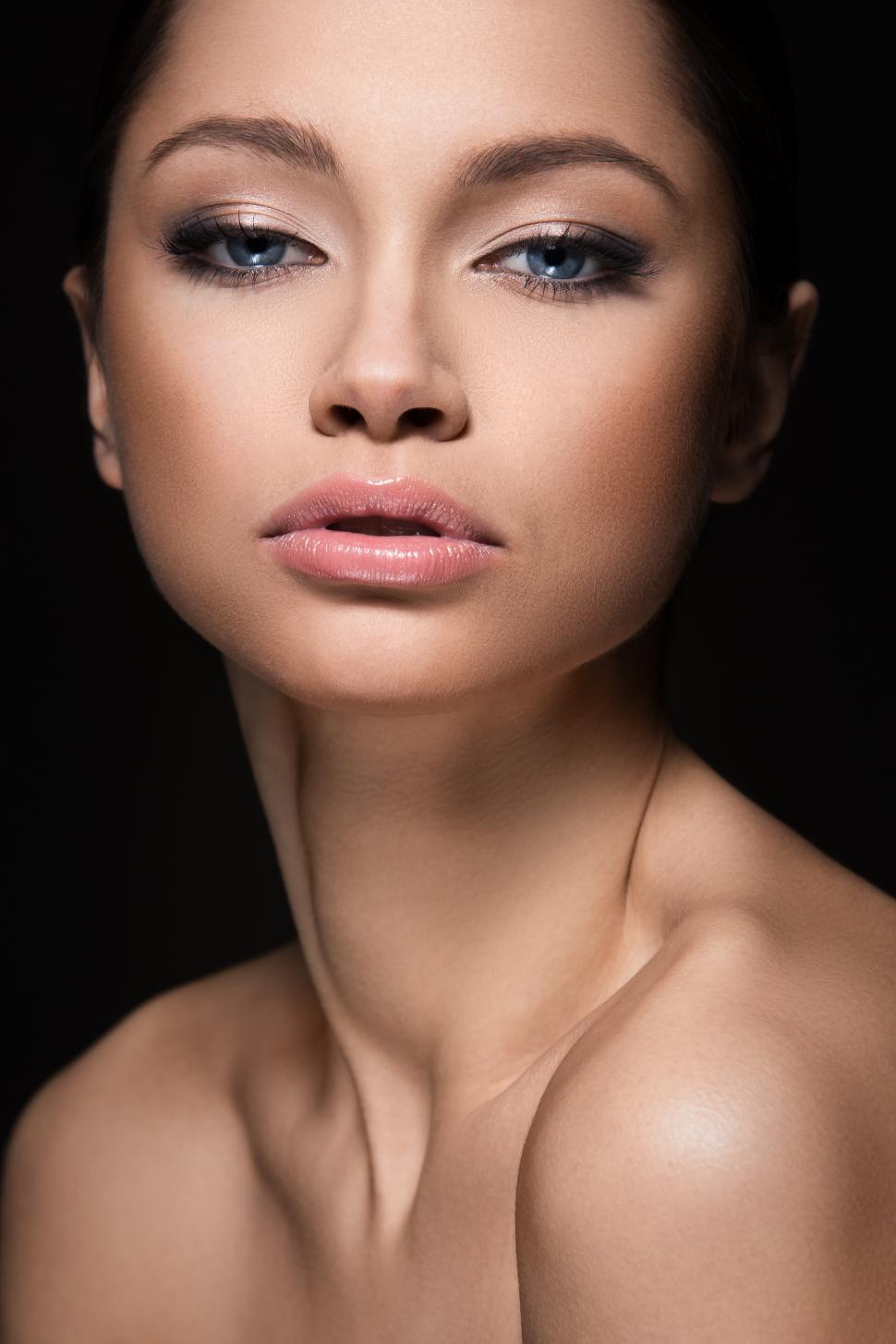 Free Stock Photo of Beautiful woman facing viewer | Download Free ...