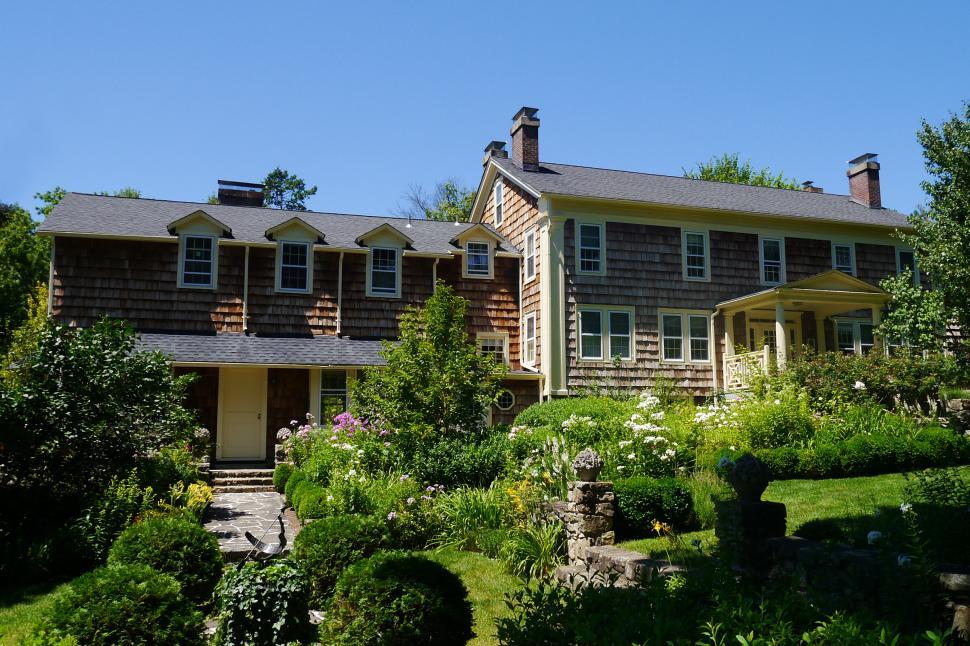 Free Stock Photo of Lush Backyard Garden Landscape Design | Download ...