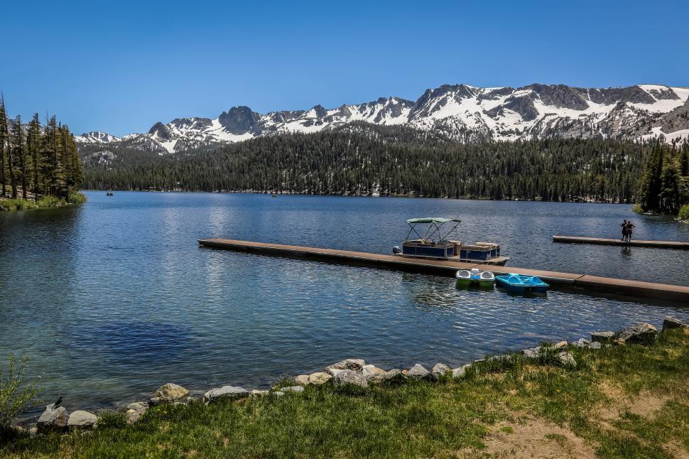Free Stock Photo of Lake Mary in the Mammoth Lakes Basin area. Pier and ...