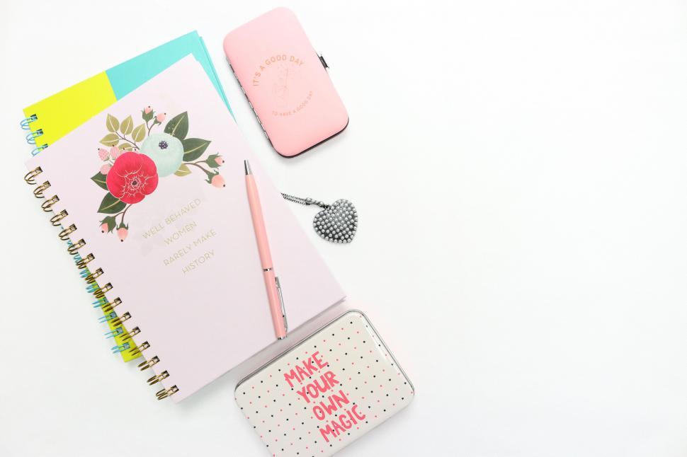 Free Stock Photo of Pastel stationery with motivational quote ...