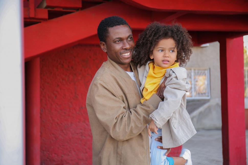 Free Stock Photo of Father carrying daughter on his shoulders | Download Free Images and Free ...