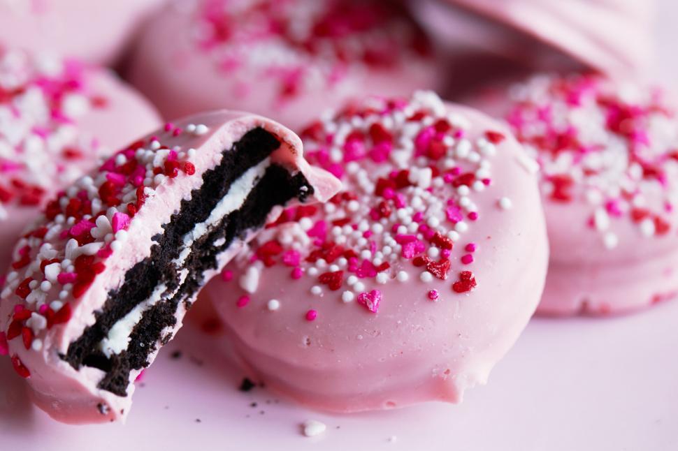 Free Stock Photo of Pink frosted cookies with sprinkles | Download Free ...