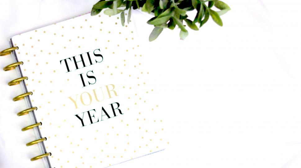 Free Stock Photo of Open planner with motivational quote on desk ...