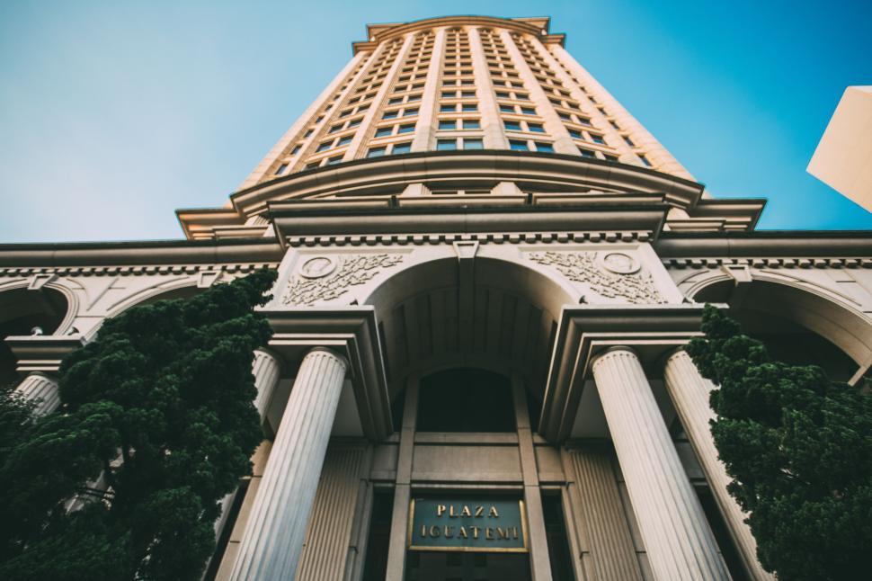 Free Stock Photo of Upward angle of Plaza Iguatemi building with clear ...