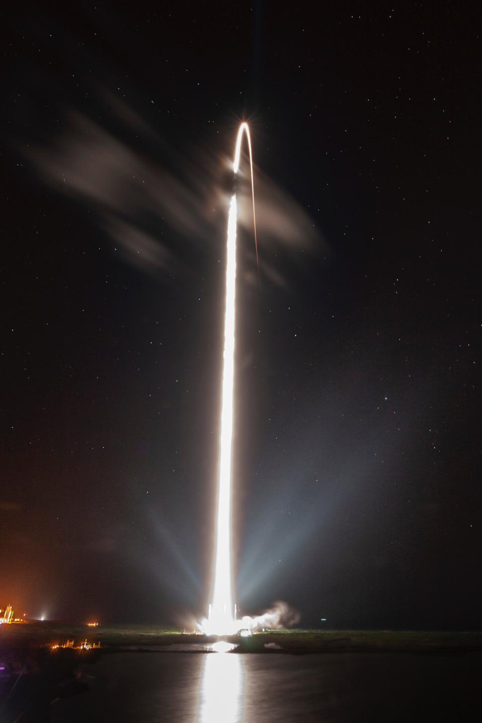 Free Stock Photo of Rocket launch trail lighting up night sky ...
