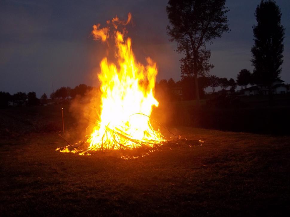 Free Stock Photo of Pagan Spring Equinox - Bonfire at night | Download ...