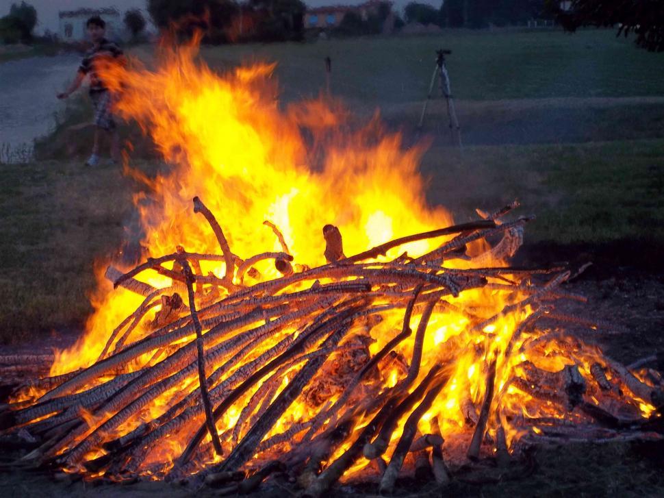 Free Stock Photo of Il Fuoco Sacro - Solstizio Estate 2013 - Bosco ...