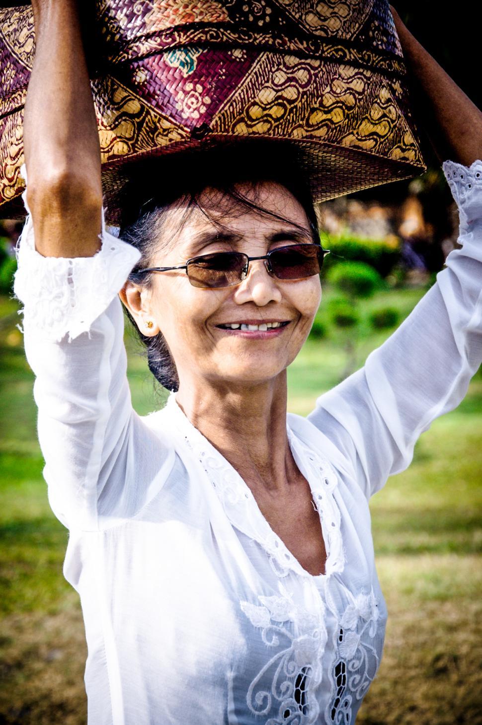 Free Stock Photo of Portrait of a balinese woman with a basket ...