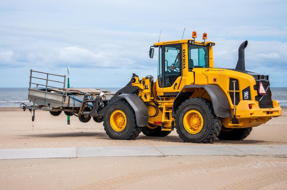 Free Stock Photo of Yellow Tractor Parked on Beach | Download Free ...