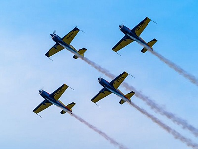Free air racing stock photos. Download the best free air racing images ...